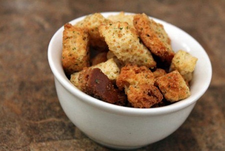 Selamatkan Roti Basi dengan 3 Cara Ini